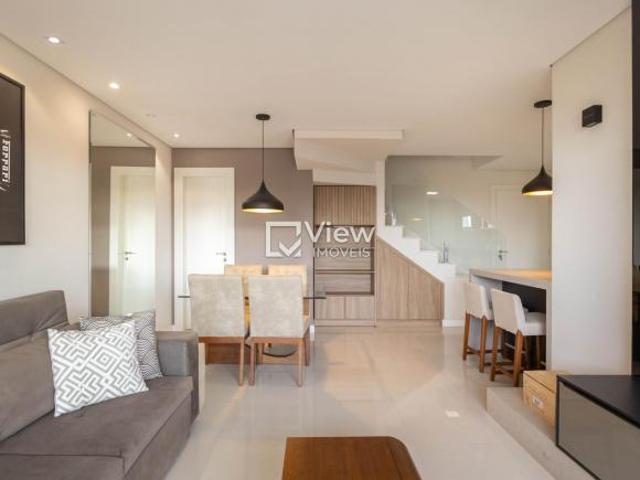 Cobertura Duplex Impecável no Edifício Quartier –