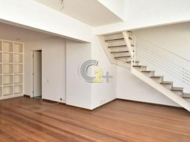 COBERTURA DUPLEX JARDIM DAS BANDEIRAS 2 DORMITORIOS 2 SUITES 3 VAGAS DE GARAGEM 280m²
