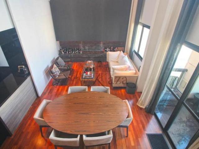 Cobertura Duplex Jardim Paulista 3 Dormitórios 178m²