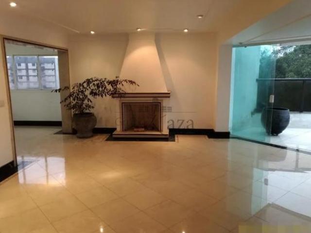 Cobertura Duplex Panamby 3 Suítes 366m²