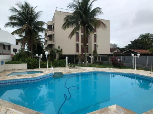 Cobertura duplex para locação anual no Maitinga: 3 quartos, 2 suítes, 2 vagas. Alugue já em Bertioga