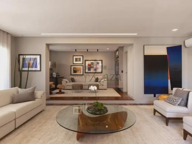 Cobertura duplex para venda com 300 metros quadrados com 4 quartos em Itaim Bibi São Paulo SP
