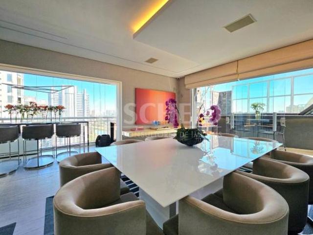 Cobertura Duplex para venda no Brooklin 305 m², 4 dormitórios 3 suítes, 3 vagas. Espetacular