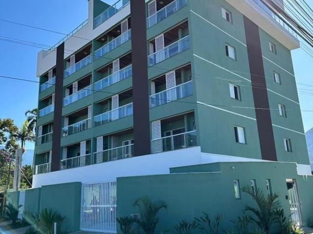 Cobertura duplex perequeaçu vista mar