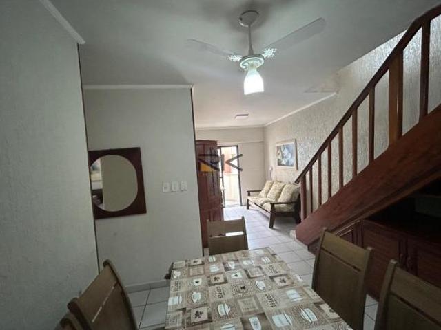 COBERTURA DUPLEX PRAIA GRANDE com 3 dormitórios sendo 2 suítes,1 vaga de garagem,varanda gourmet