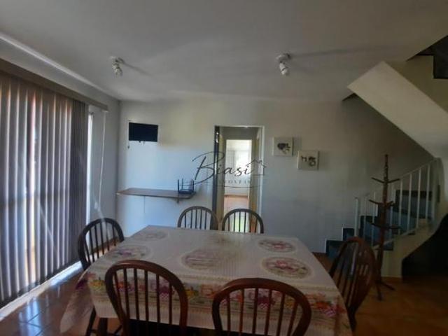 Cobertura Duplex / Praia Grande / Condomínio Jatiuca / 03 quartos com 02 suítes / 120 m² de área con