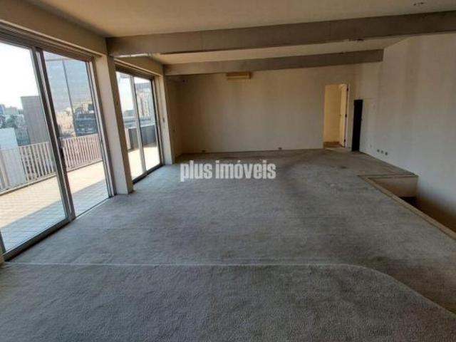 Cobertura Duplex próximo Paulista