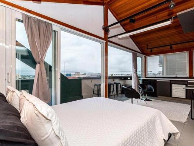 COBERTURA DUPLEX PRÓXIMA A PUC PRADO VELHO