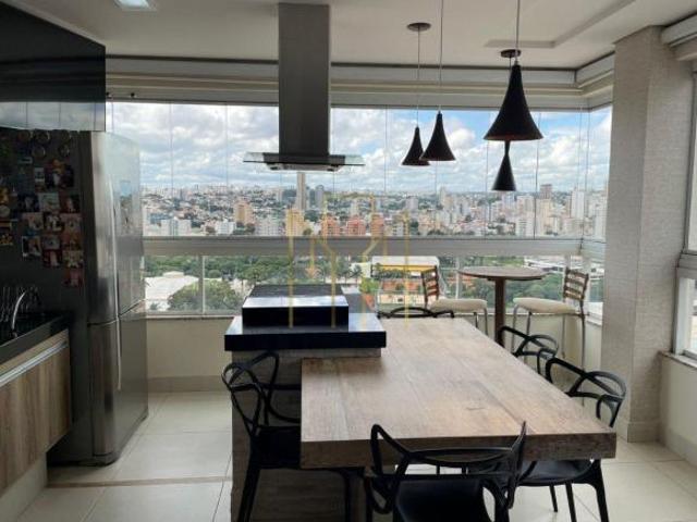 Cobertura Duplex próxima ao Praia Clube