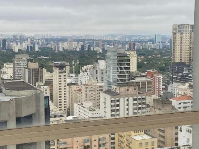 Cobertura Duplex Reformada Vista para o Skyline e com Piscina no Jardim América