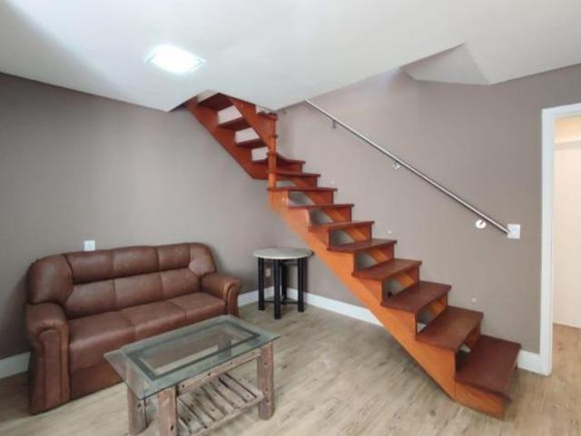 Cobertura Duplex Reformada com 115m² no Bairro Auxiliadora
