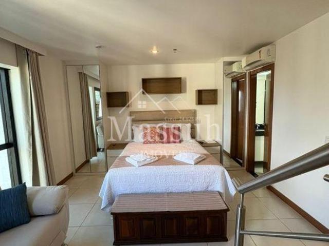 COBERTURA DUPLEX REFORMADA DE 72 M² NO ATHOS BULCÃO – ASA NORTE