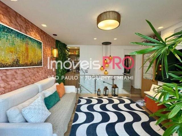 Cobertura Duplex, reformada e charmosa, com 94m² no Campo Belo