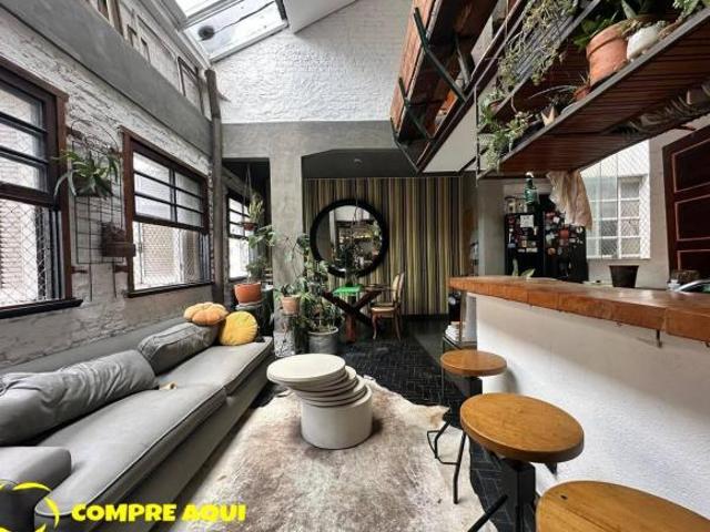 Cobertura Duplex | Santa Cecília | 1 Suíte C/ Jacuzzi | 80m²| 2 Banheiros