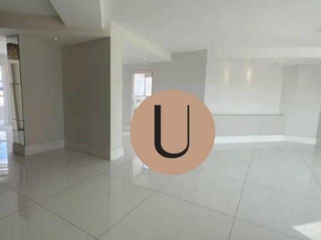 Cobertura Duplex Sofisticada à Venda na Vila Nova Conceição