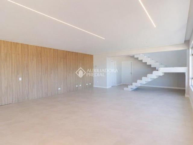 Cobertura Duplex Totalmente Reformada Bigorrilho