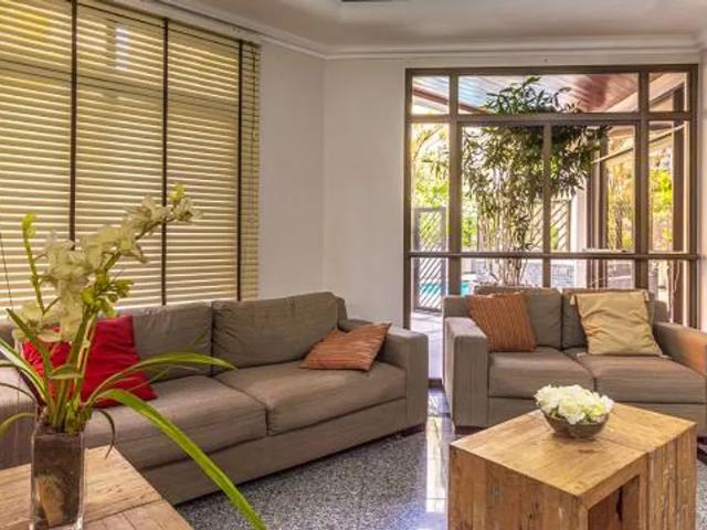 Cobertura duplex à venda no Condomínio Edifício Saint Germain no Centro em Campinas SP