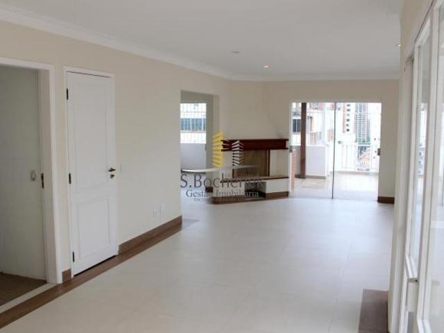 Cobertura duplex venda Vila Olímpia excelente localização 3 dormitórios