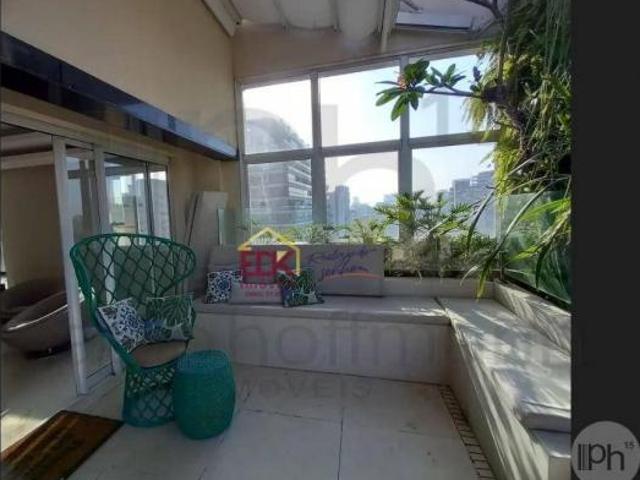 Cobertura Duplex Vila Nova Conceição Moema SP 310m2 4 suítes! OPORTUNIDADE!