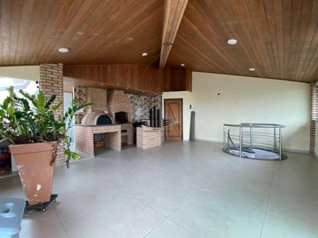 Cobertura duplex 190m², 3 dormitórios 1suíte, 3 vagas e área gourmet
