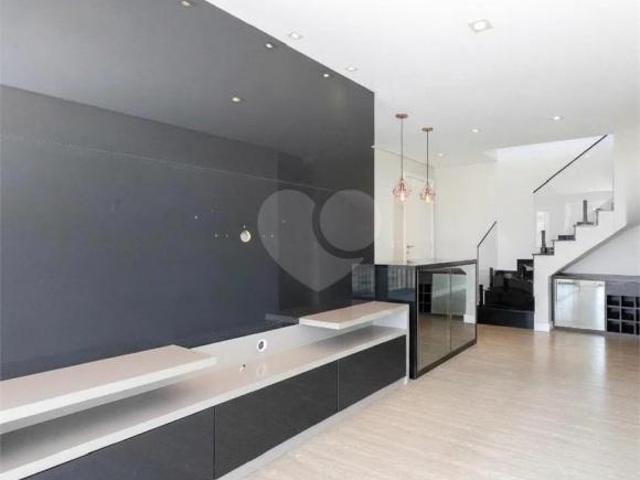 Cobertura duplex 111m² Santo Amaro – Suíte, 2 vagas, lazer completo, churrasqueira privativa, vista