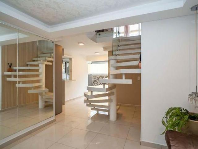 Cobertura Duplex 123m²: 3 Dormitórios, 2 Vagas Condomínio Grand Chateau, Pinhais