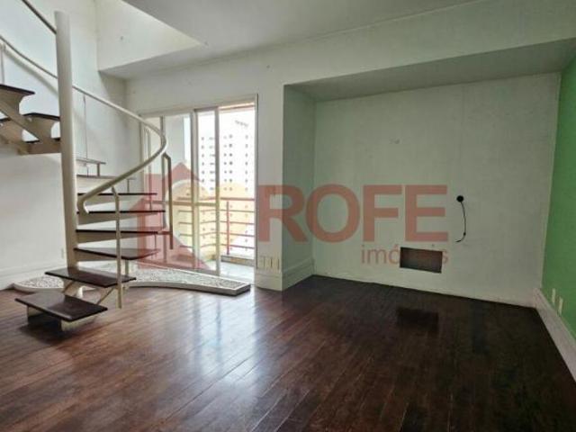 Cobertura Duplex! 1 suíte, 2 vagas e com 74,80m² Moema