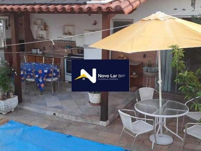 Cobertura duplex 200m², 4 quartos, suíte, 2 vagas à venda, Santa Teresa