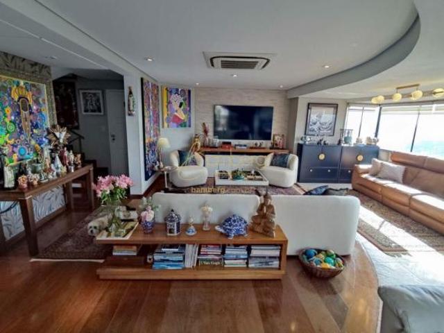Cobertura Duplex 225m 4 quartos 3 suítes 4 vagas