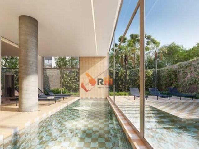 Cobertura Duplex 226m² com 3 Suítes 3 Vagas no Batel