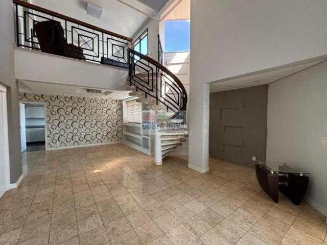 Cobertura Duplex 360 m² no Edifício Portal América, Centro de Araras