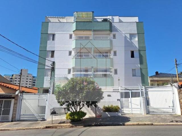 Cobertura duplex, 3 dormitórios, 3 vagas, quintal, 898k