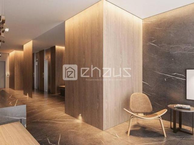 COBERTURA DUPLEX 3 SUITES NO AHU CURITIBA
