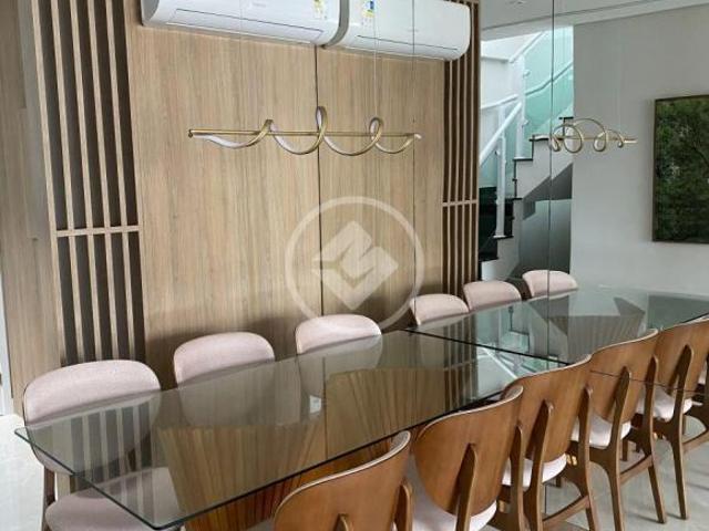 Cobertura Duplex 3 suítes piscina privativa Embare Santos
