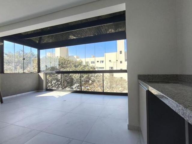 COBERTURA DUPLEX, 3 QUARTOS SENDO 1 SUÍTE E 2 VAGAS NO ÁGUA VERDE
