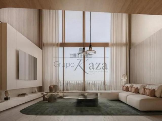 COBERTURA DUPLEX 478 M² COM 4 SUÍTES, TERRAÇO PANORÂMICO E 5 VAGAS EM ENDEREÇO EXCLUSIVO