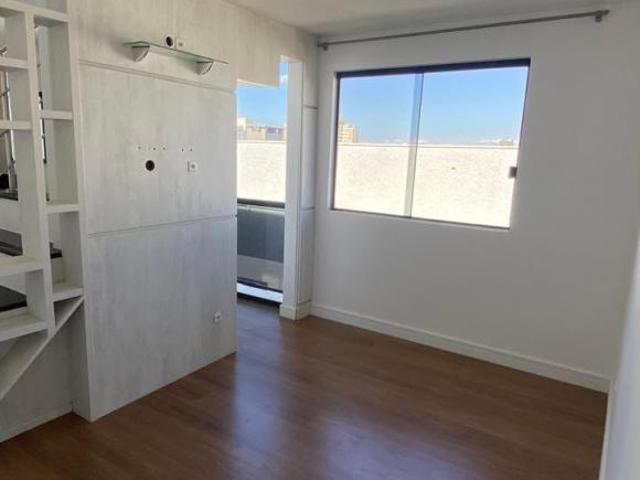 Cobertura em Carioca, São José dos Pinhais/PR de 100m² 3 quartos à venda por R$ 547.000,00