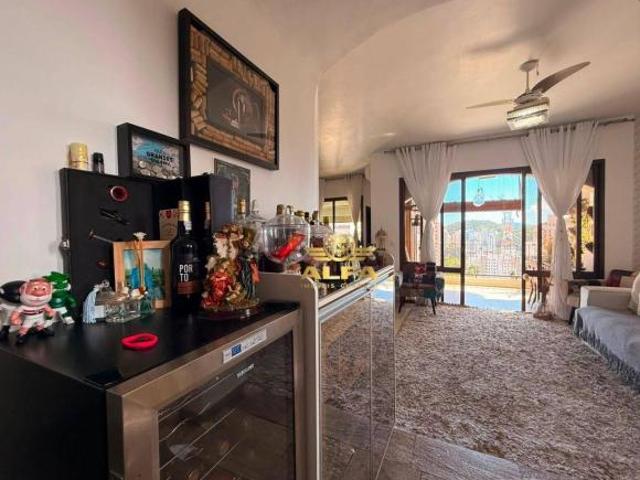 Cobertura em Centro, Guarujá/SP de 234m² 3 quartos à venda por R$ 1.300.000,00