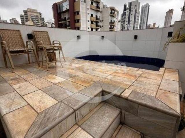 Cobertura em Analia Franco