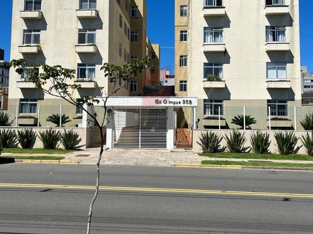 Cobertura em Bacacheri, Curitiba/PR de 117m² 3 quartos à venda por R$ 898.900,00