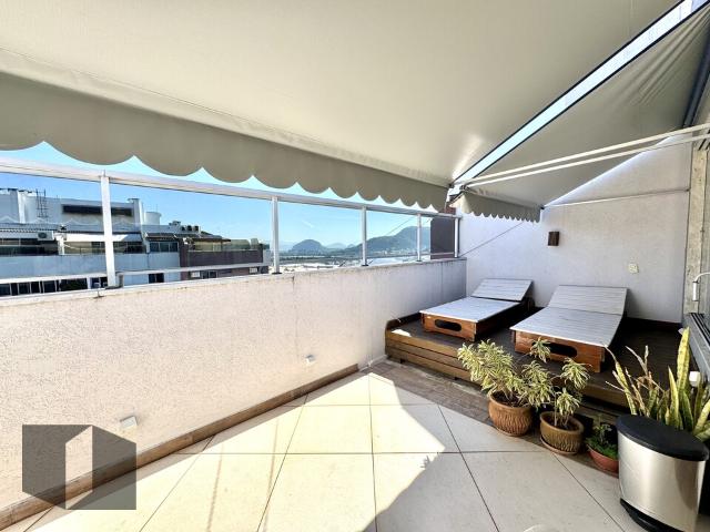 Cobertura em Barra da Tijuca, Rio de Janeiro/RJ de 135m² 2 quartos à venda por R$ 1.684.000,00