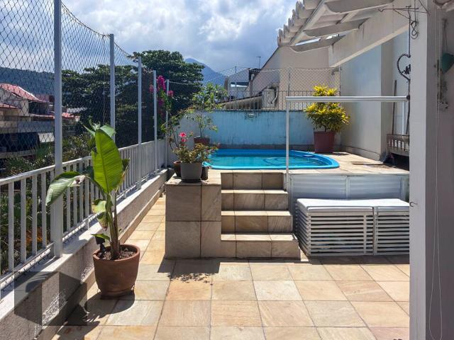 Cobertura em Barra da Tijuca, Rio de Janeiro/RJ de 161m² 2 quartos à venda por R$ 2.249.000,00