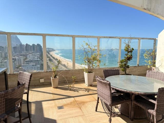Cobertura em Barra da Tijuca, Rio de Janeiro/RJ de 250m² 3 quartos à venda por R$ 5.789.900,00