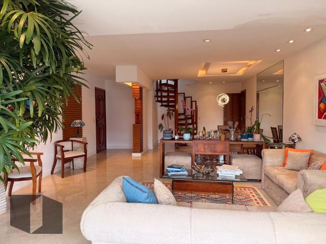 Cobertura em Barra da Tijuca, Rio de Janeiro/RJ de 323m² 4 quartos à venda por R$ 2.999.000,00