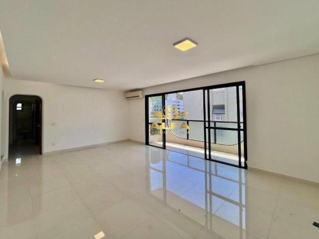 Cobertura em Barra Funda, Guarujá/SP de 280m² 4 quartos à venda por R$ 1.400.000,00