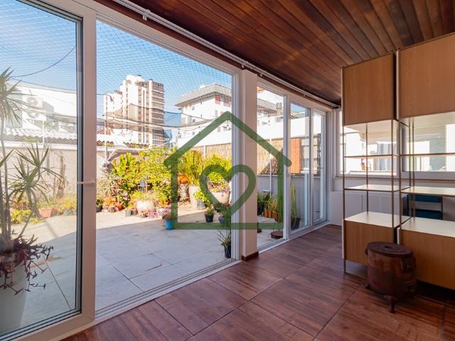 Cobertura em Floresta, Porto Alegre/RS de 0m² 2 quartos à venda por R$ 948.000,00