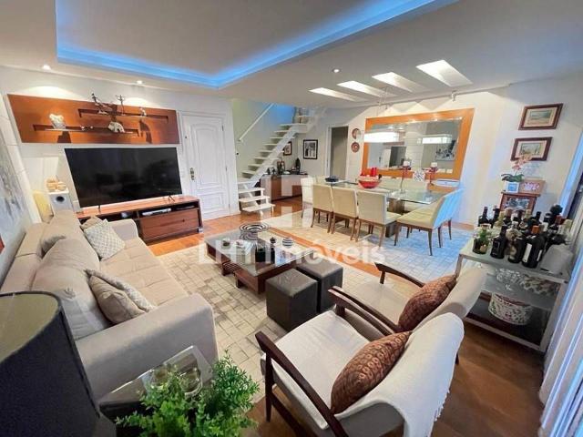 Cobertura em Icaraí, Niterói/RJ de 400m² 4 quartos à venda por R$ 3.949.900,00