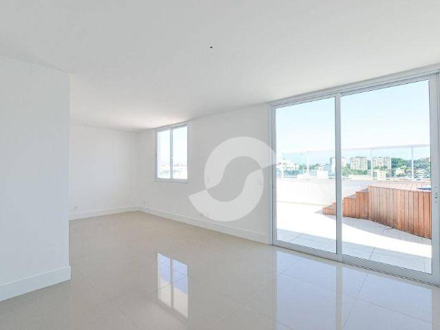 Cobertura em Icaraí, Niterói/RJ de 236m² 3 quartos à venda por R$ 1.970.105,00