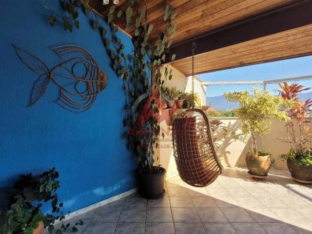 Cobertura em Itaguá, Ubatuba/SP de 102m² 3 quartos à venda por R$ 1.500.000,00