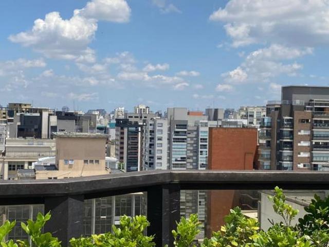 Cobertura em Moema com 388 m2, com 4 dormitórios!